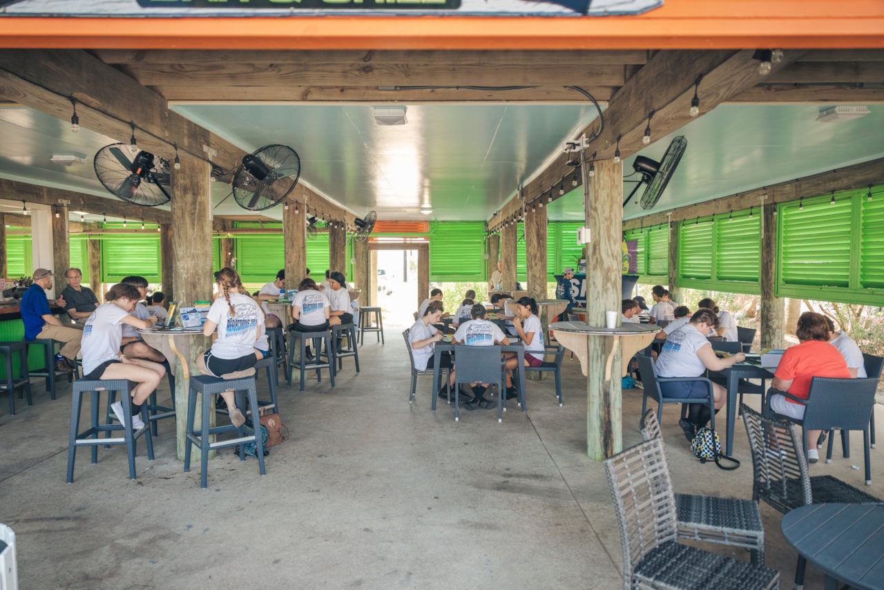 Bars & Nightlife | Hurricane Hole