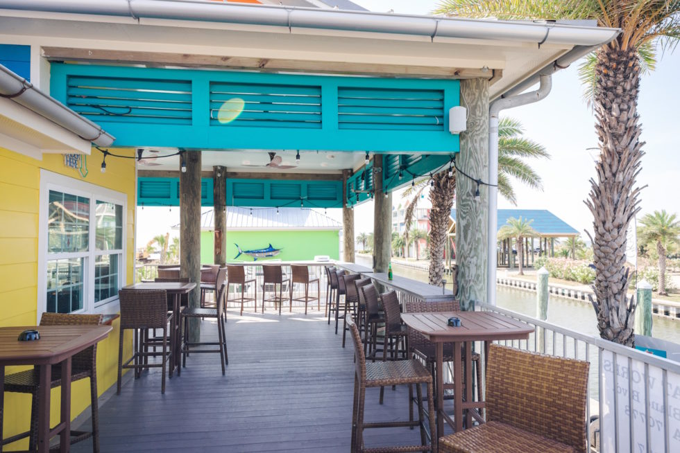 Bars & Nightlife | Hurricane Hole